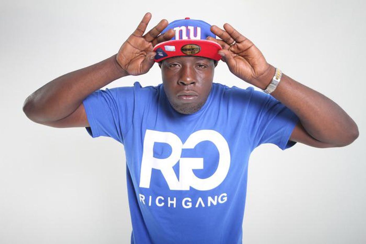 DJ Swamp Izzo: Outfits, Clothes, Style and Fashion | WHAT’S ON THE STAR?