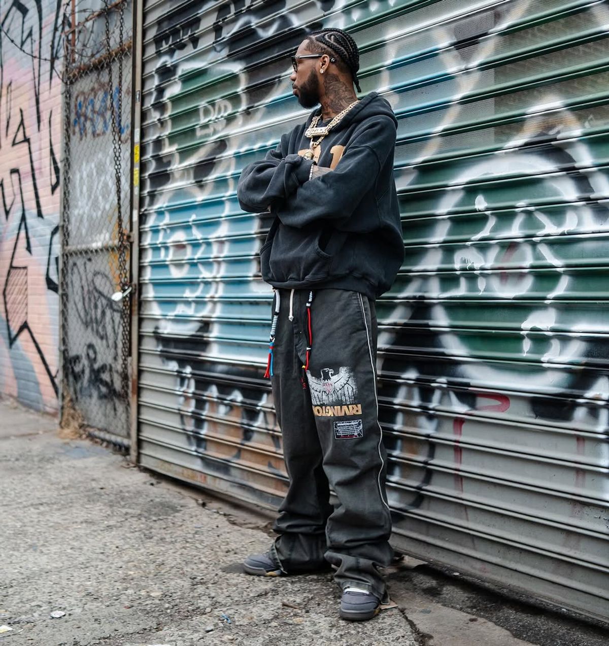 Key Glock Outfit from April 8, 2025 | WHAT’S ON THE STAR?