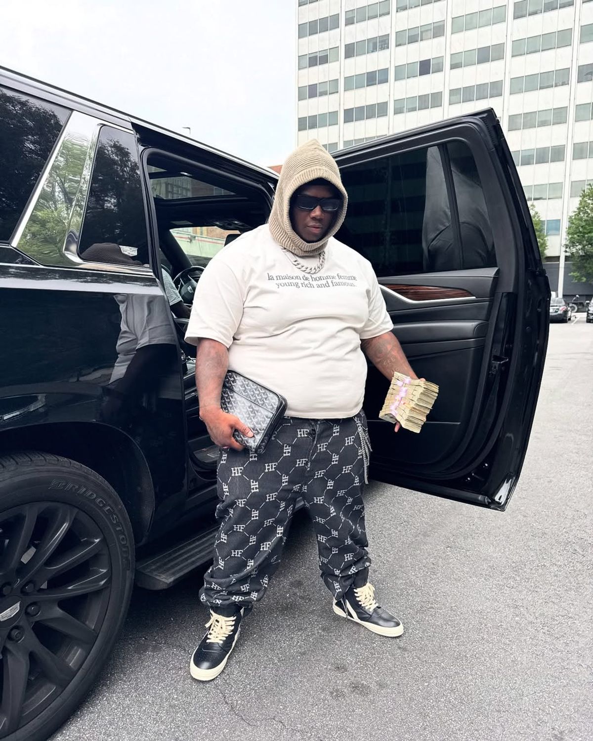 Enphamus Outfit from April 30, 2025 | WHAT’S ON THE STAR?