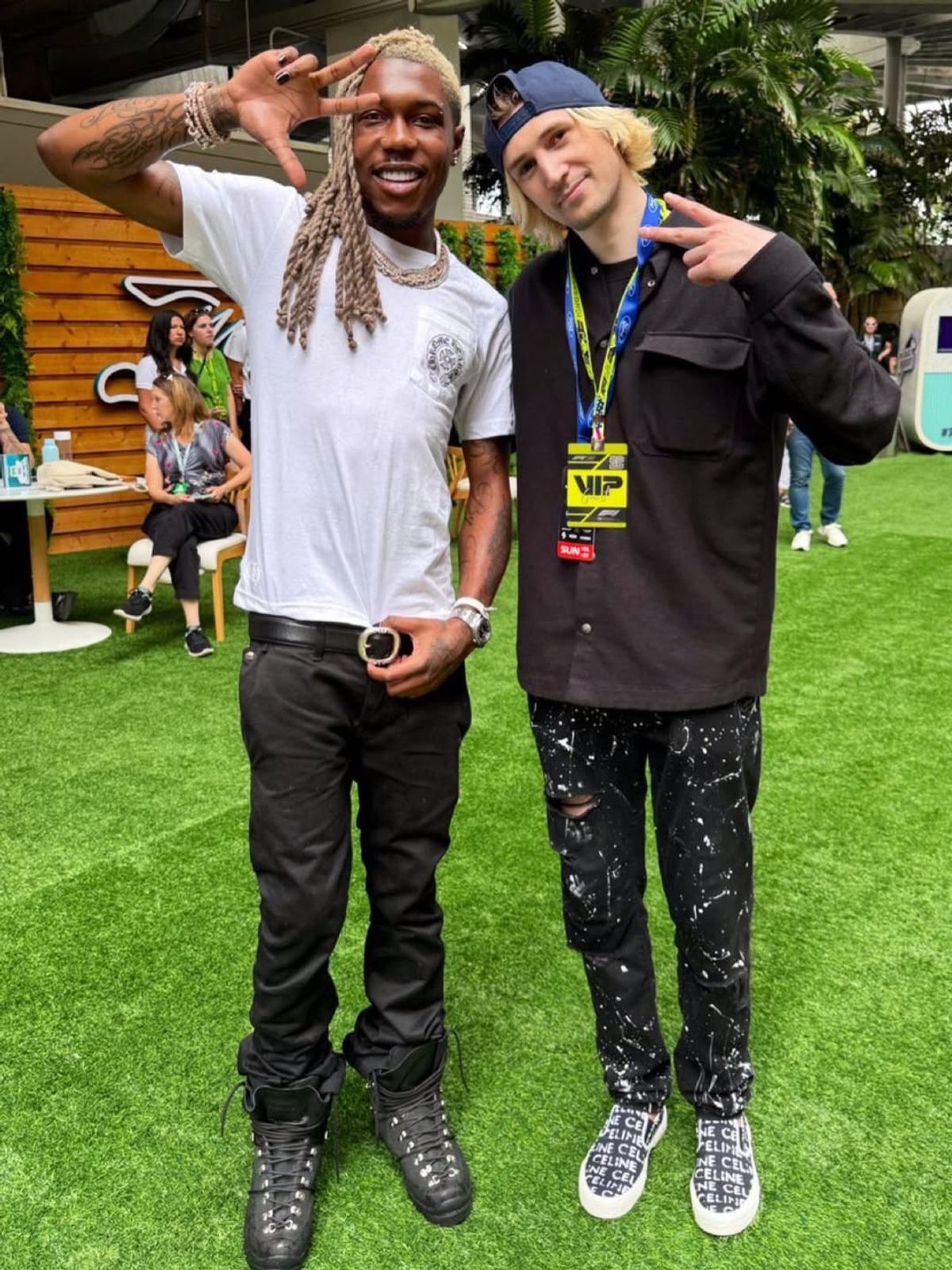 Destroy Lonely Outfit from May 6, 2025 | WHAT’S ON THE STAR?