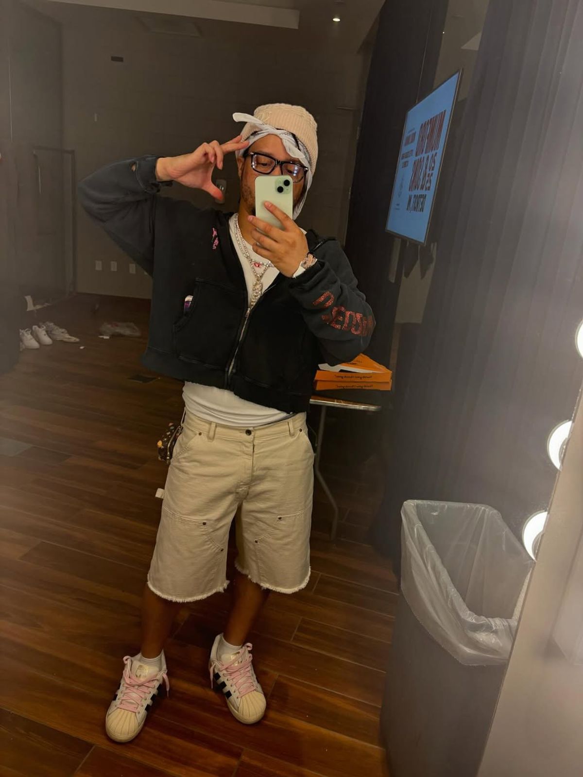 Veeze Outfit from June 26, 2025 | WHAT’S ON THE STAR?