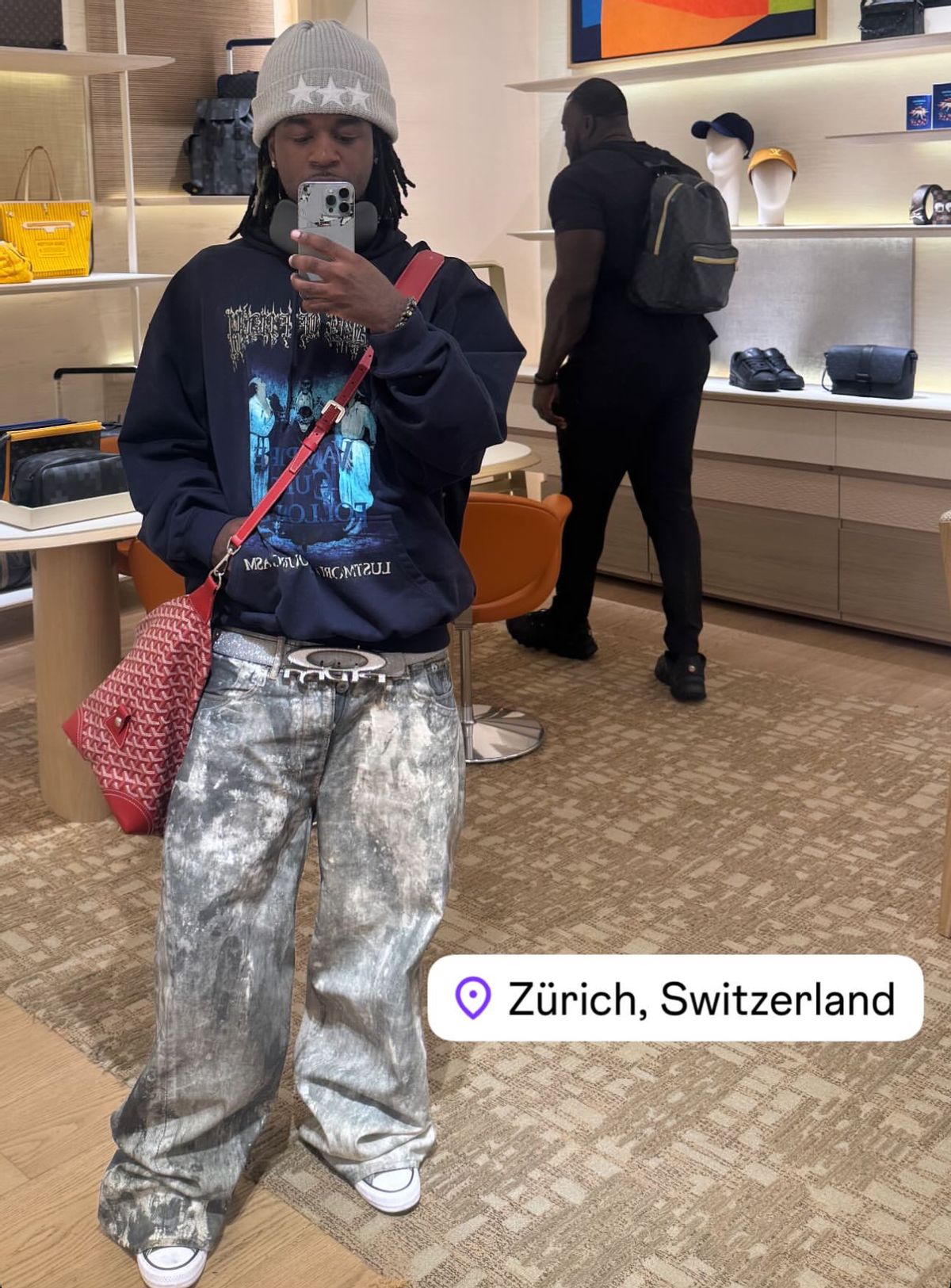 Ken Carson Outfit from July 11, 2025 | WHAT’S ON THE STAR?