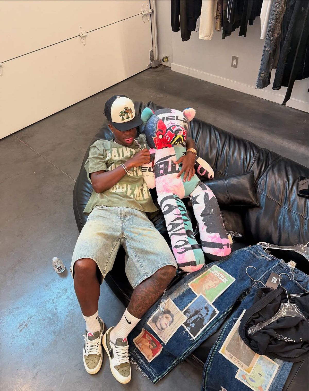 Vinicius Jr Outfit from August 1, 2025 | WHAT’S ON THE STAR?