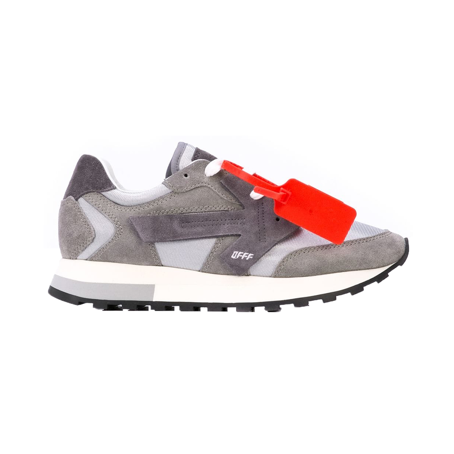 Off-White Runner Sneakers | WHAT’S ON THE STAR?