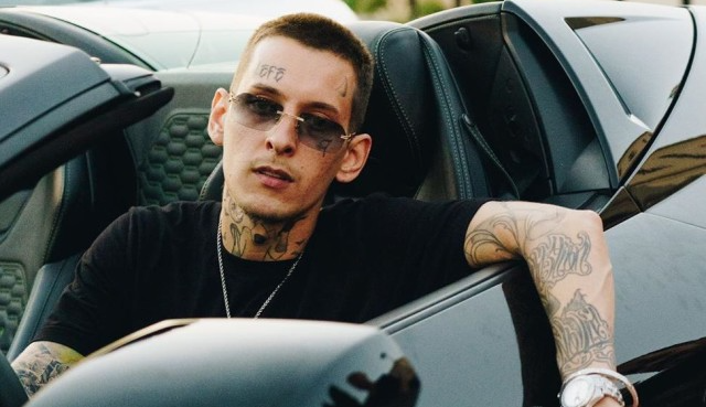 Kizaru: Outfits, Clothes, Style and Fashion | WHAT’S ON THE STAR?