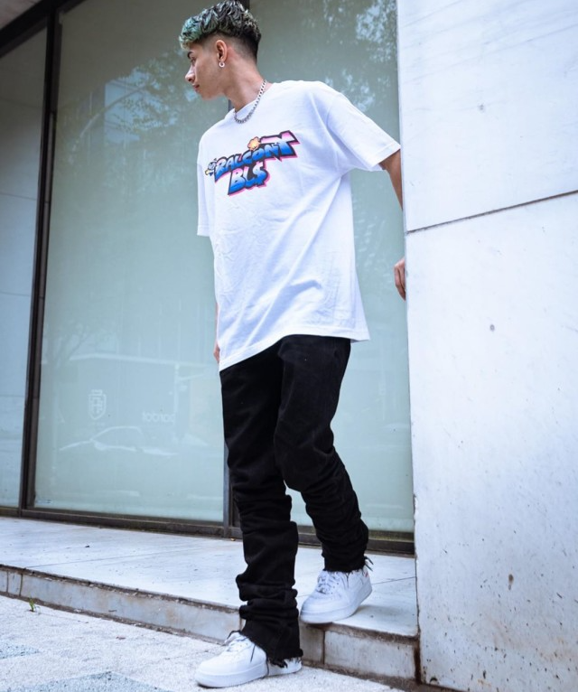 Balcony Life$tyle: Clothing, Shoes & Accessories | WHAT’S ON THE STAR?