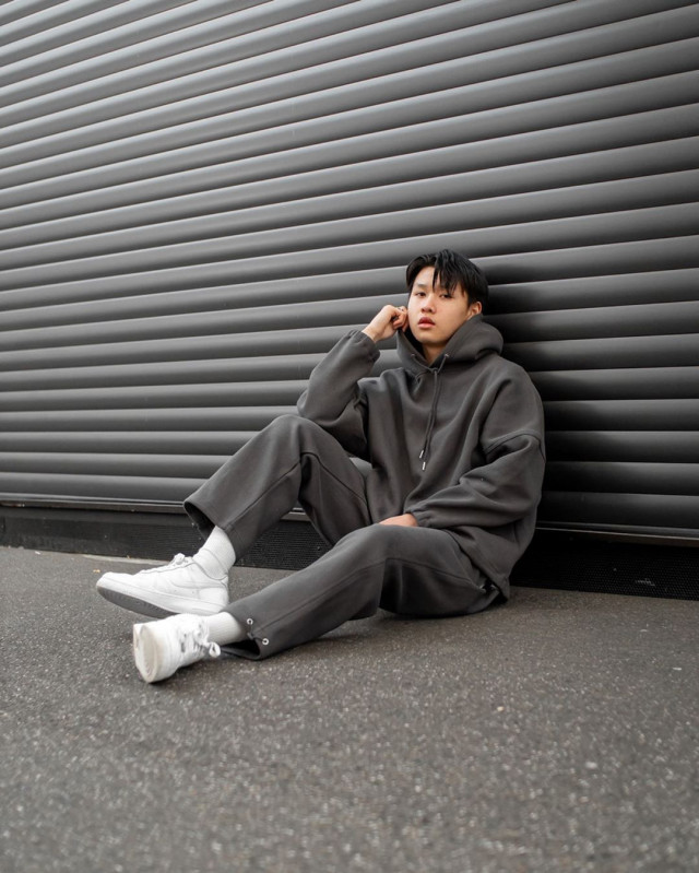 Thomas Chu: Outfits, Clothes, Style and Fashion | WHAT’S ON THE STAR?