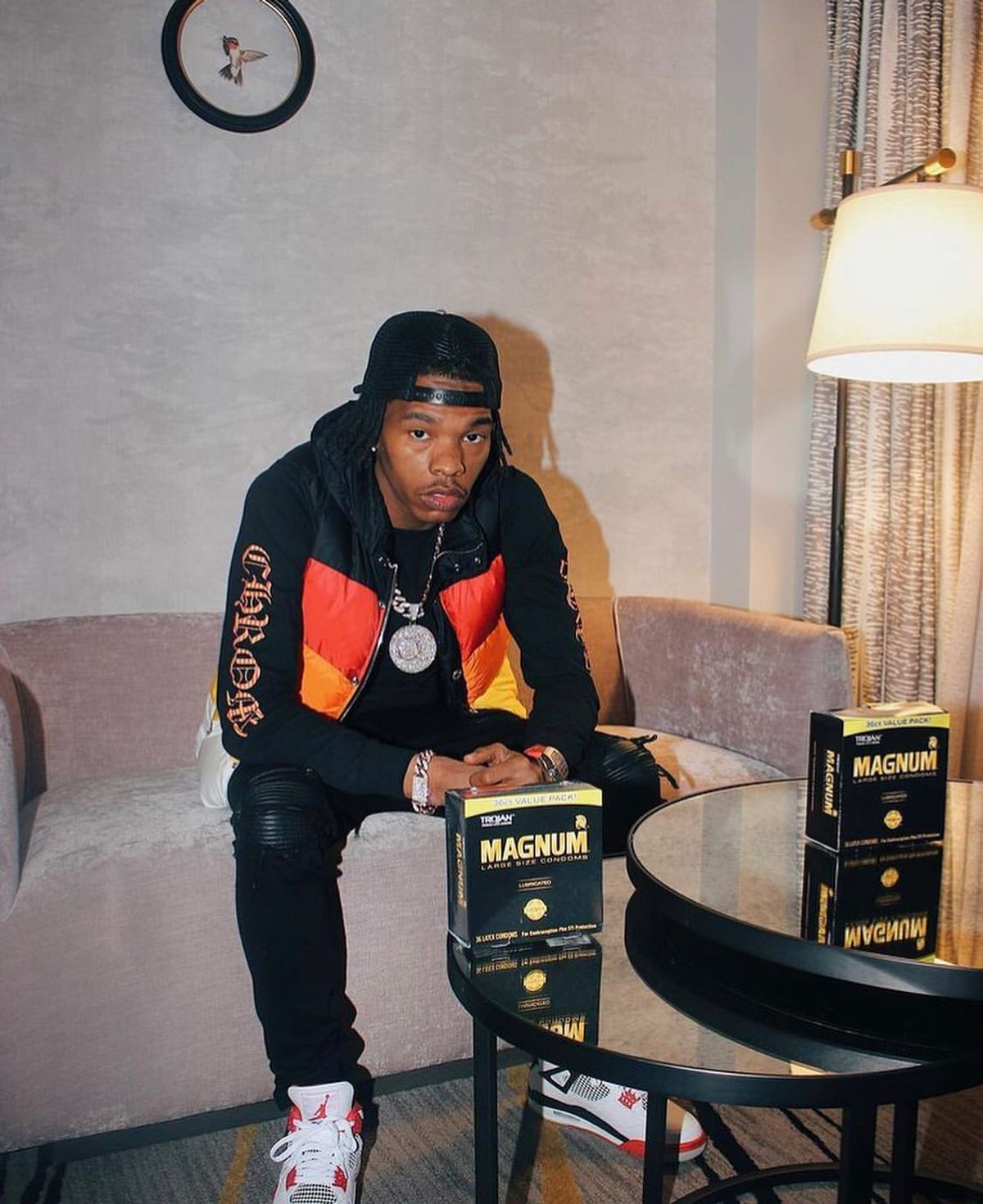 Lil Baby Outfit from December 26, 2020 | WHAT’S ON THE STAR?