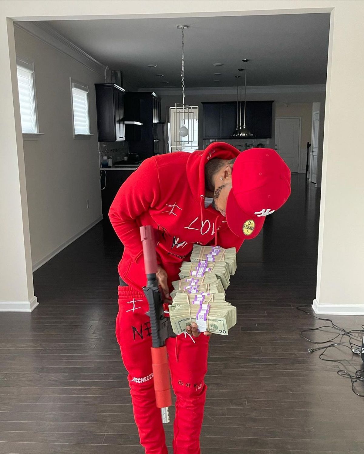 Toosii Outfit from December 24, 2020 | WHAT’S ON THE STAR?