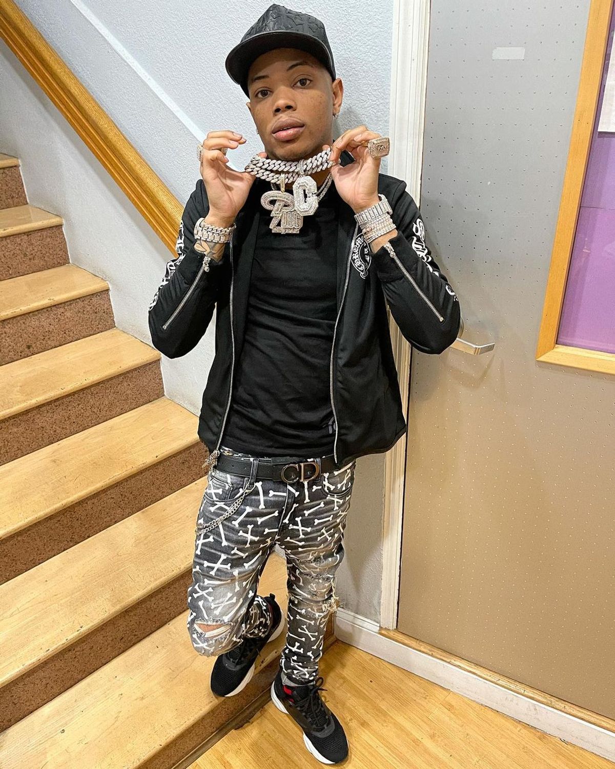 Lil Migo Outfit from January 18, 2021 | WHAT’S ON THE STAR?