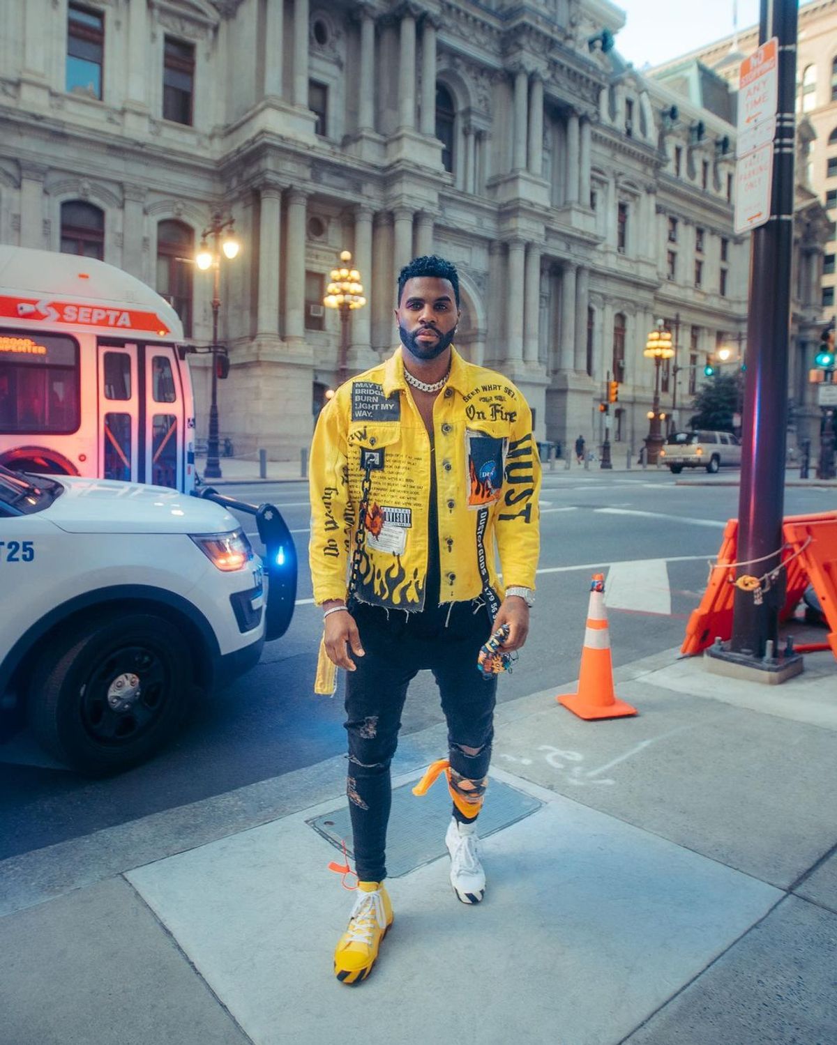 Jason Derulo Outfit from August 10, 2020 | WHAT’S ON THE STAR?