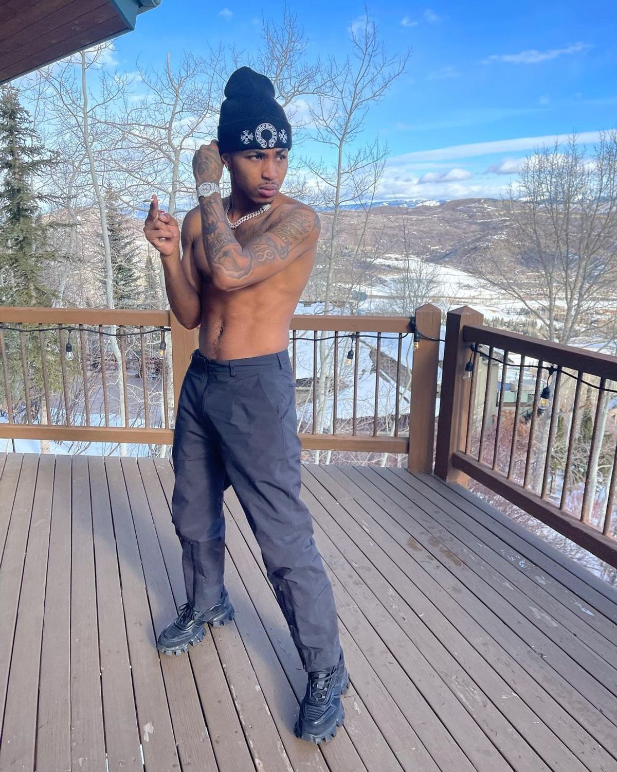 DDG Outfit from January 22, 2021 | WHAT’S ON THE STAR?