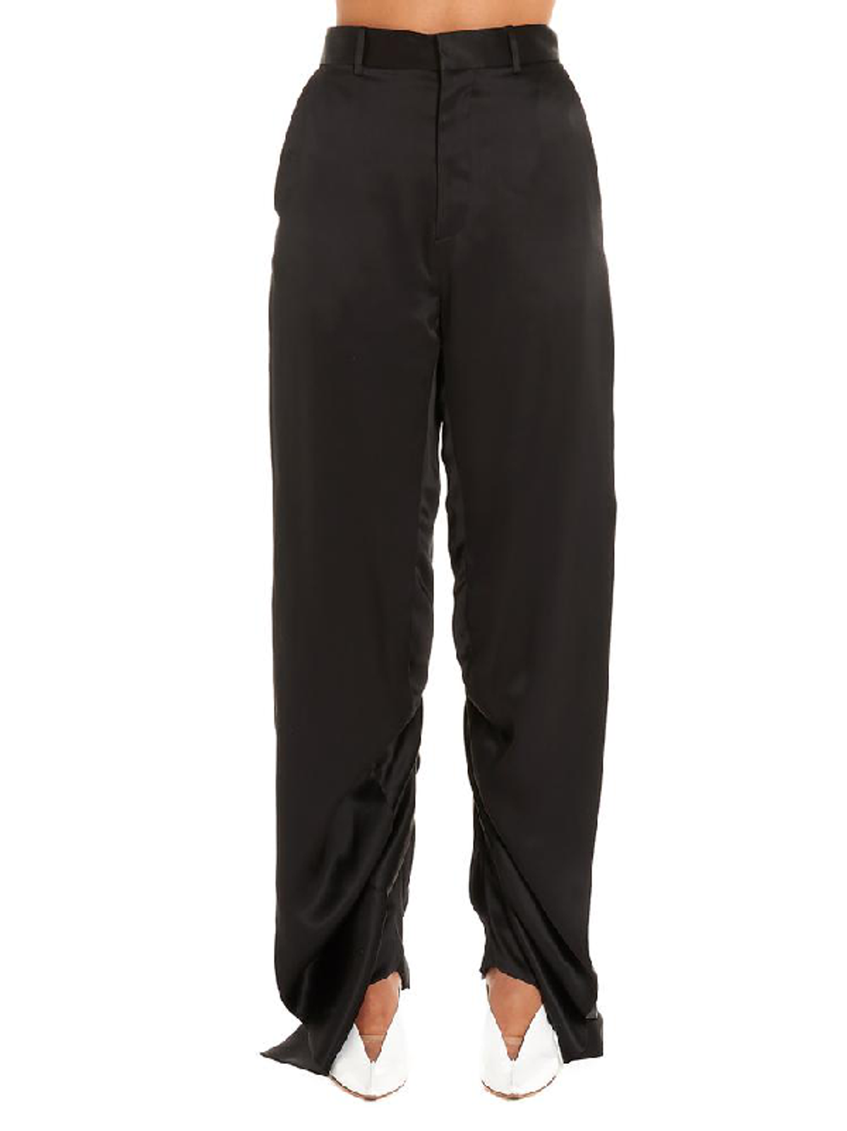 Y/Project Pants In Black | WHAT’S ON THE STAR?