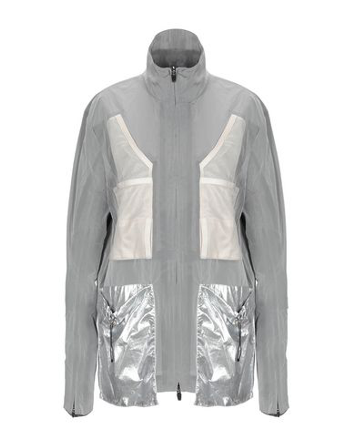 Oakley Jacket In Grey | WHAT’S ON THE STAR?