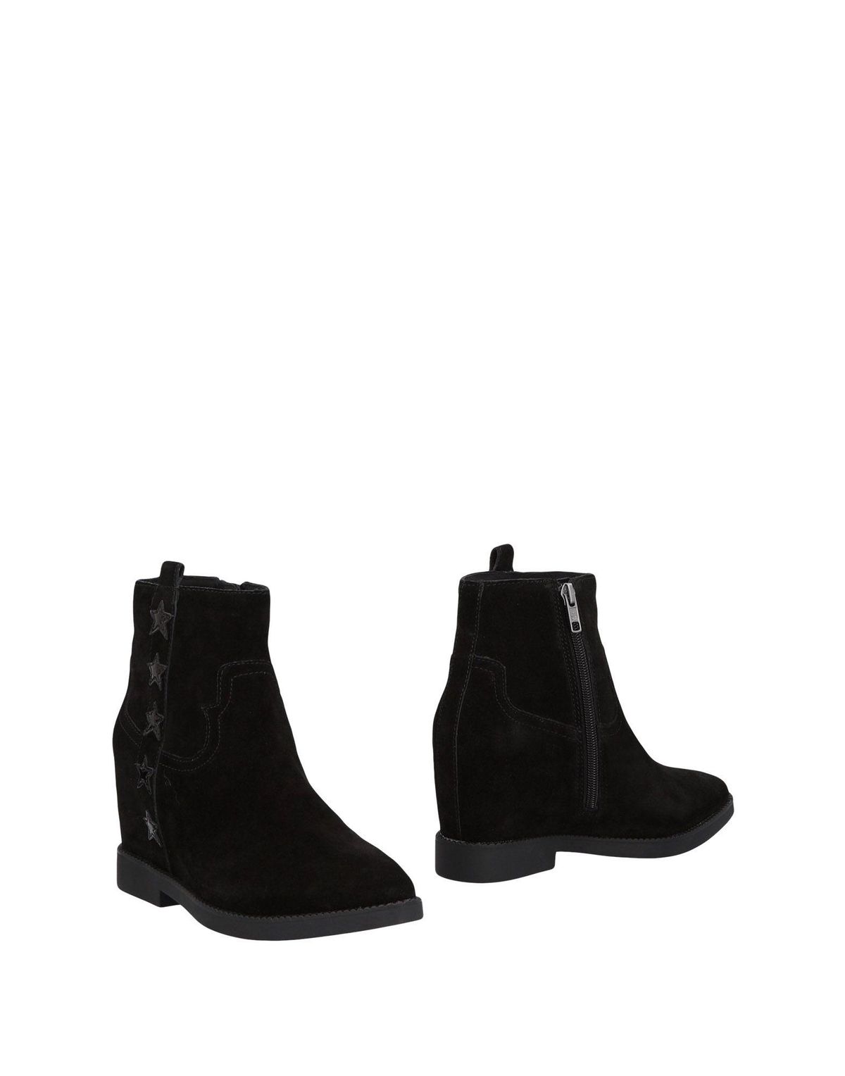 Ash Ankle Boot In Black | WHAT’S ON THE STAR?