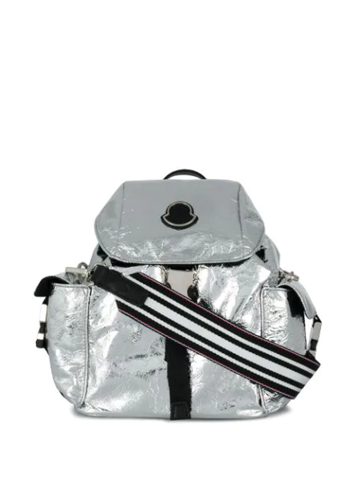 Moncler Rucksack Im Metallic-look In Silver | WHAT’S ON THE STAR?
