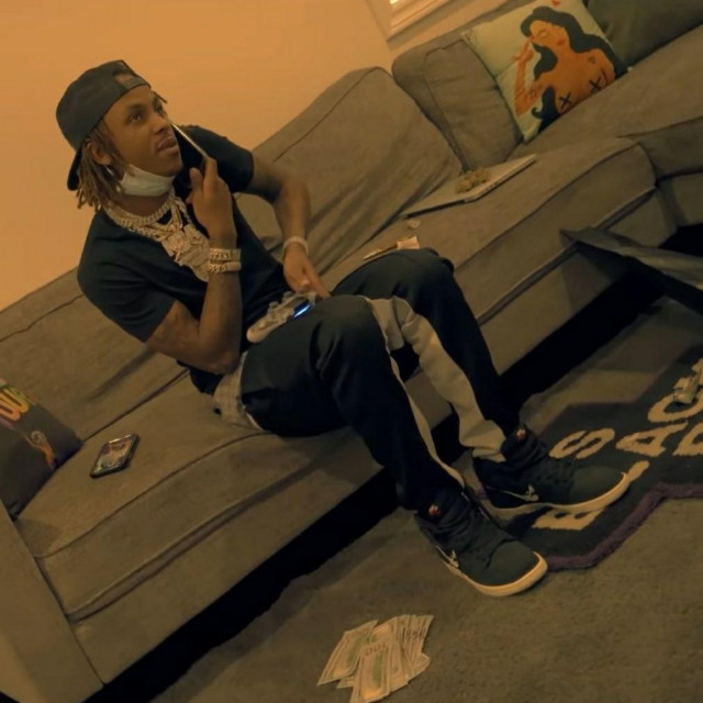 Rich The Kid Outfit from May 28, 2020 | WHAT’S ON THE STAR?