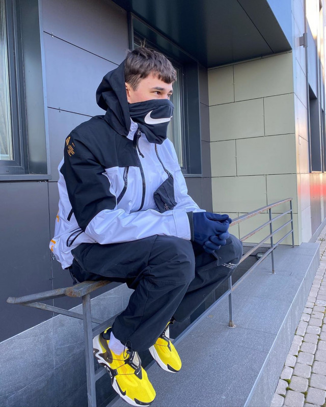 Obladaet Outfit from April 6, 2020 | WHAT’S ON THE STAR?