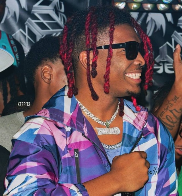 Lil Keed Outfit from September 5, 2020 | WHAT’S ON THE STAR?