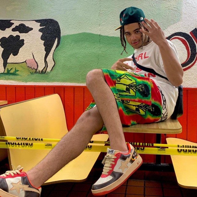 24kGoldn Outfit from September 9, 2020 | WHAT’S ON THE STAR?