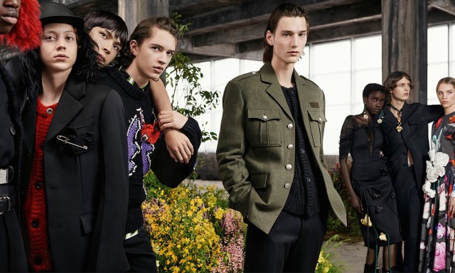 Prada: Clothing, Shoes & Accessories | WHAT’S ON THE STAR?