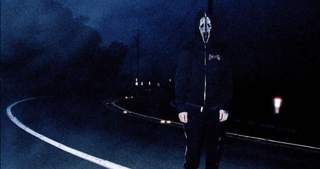 Insomnia Visuals: Clothing, Shoes & Accessories | WHAT’S ON THE STAR?