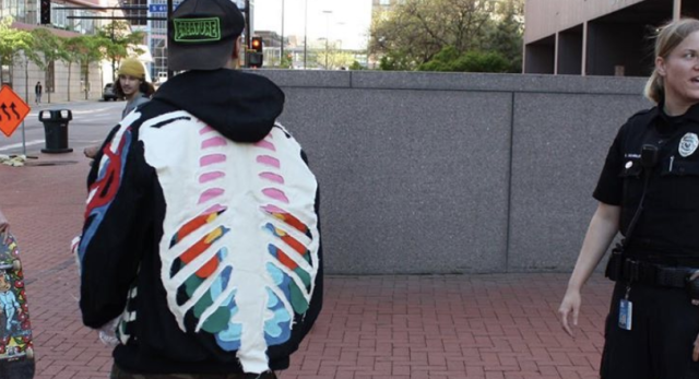 Flamanti: Clothing, Shoes & Accessories | WHAT’S ON THE STAR?