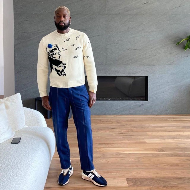Dwyane Wade Outfit from September 23, 2020 | WHAT’S ON THE STAR?