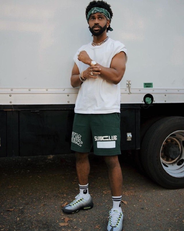 Big Sean Outfit from October 9, 2020 | WHAT’S ON THE STAR?