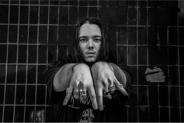 White Punk Outfit from October 13, 2020 | WHAT’S ON THE STAR?