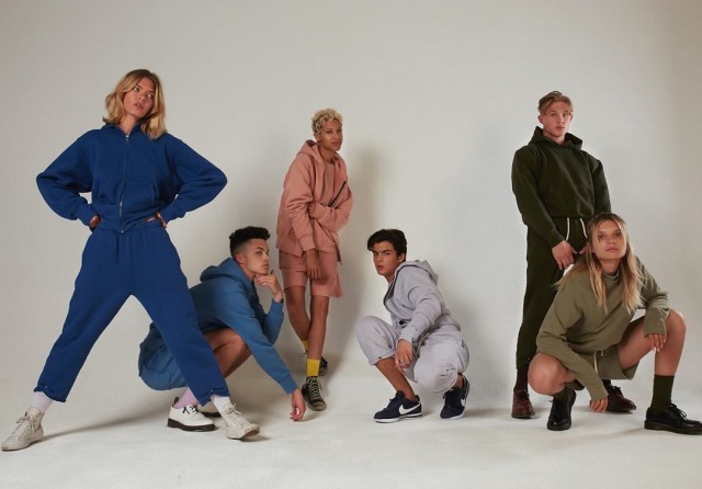 Les Tien: Clothing, Shoes & Accessories | WHAT’S ON THE STAR?