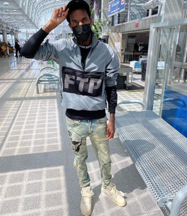 Lil Reese Outfit from August 29, 2020 | WHAT’S ON THE STAR?