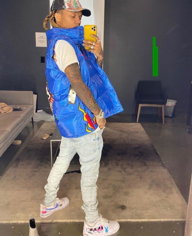 Swae Lee Outfit from January 30, 2020 | WHAT’S ON THE STAR?