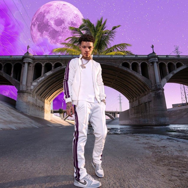 Lil Mosey Outfit from October 30, 2020 | WHAT’S ON THE STAR?