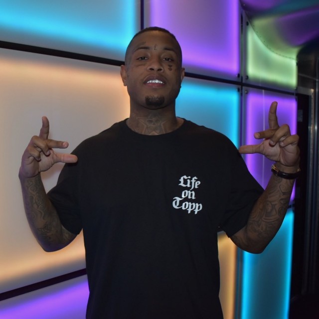 Southside: Outfits, Clothes, Style and Fashion | WHAT’S ON THE STAR?