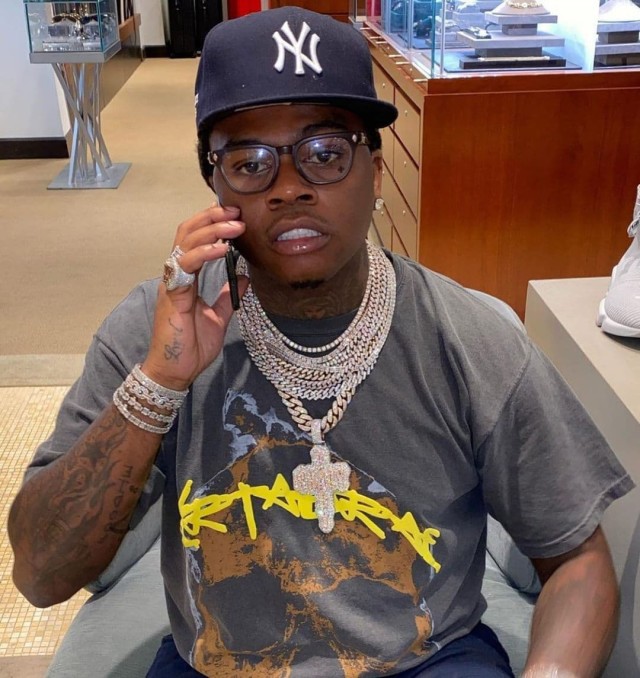 Gunna Outfit from October 31, 2020 | WHAT’S ON THE STAR?