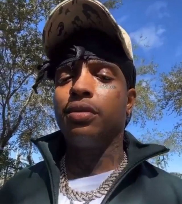 Ski Mask The Slump God Outfit from November 23, 2020 | WHAT’S ON THE STAR?