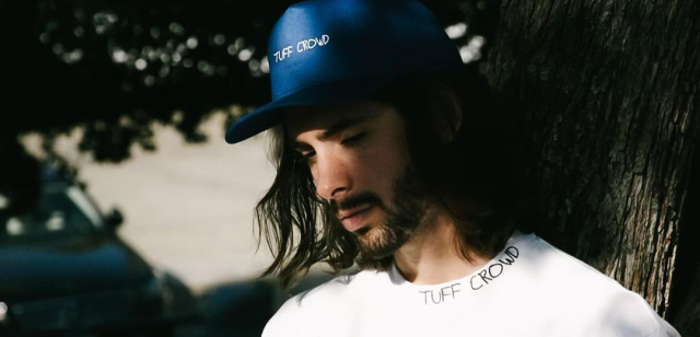 Tuff Crowd: Clothing, Shoes & Accessories | WHAT’S ON THE STAR?