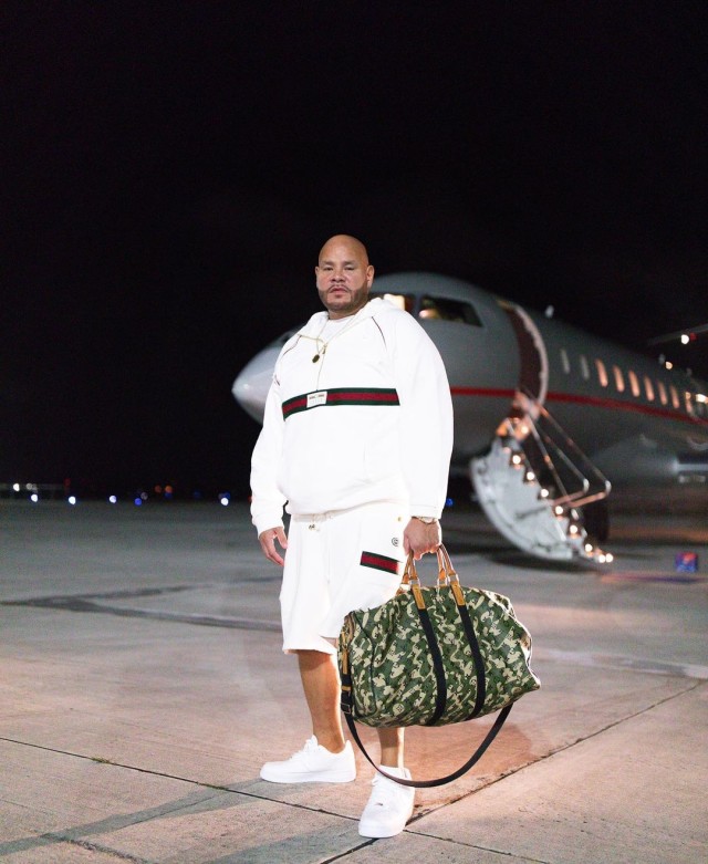 Fat Joe Outfit from November 23, 2020 | WHAT’S ON THE STAR?