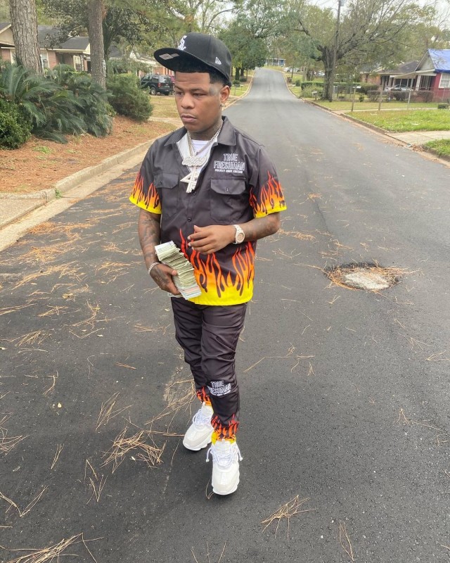 Rylo Rodriguez Outfit from November 26, 2020 | WHAT’S ON THE STAR?