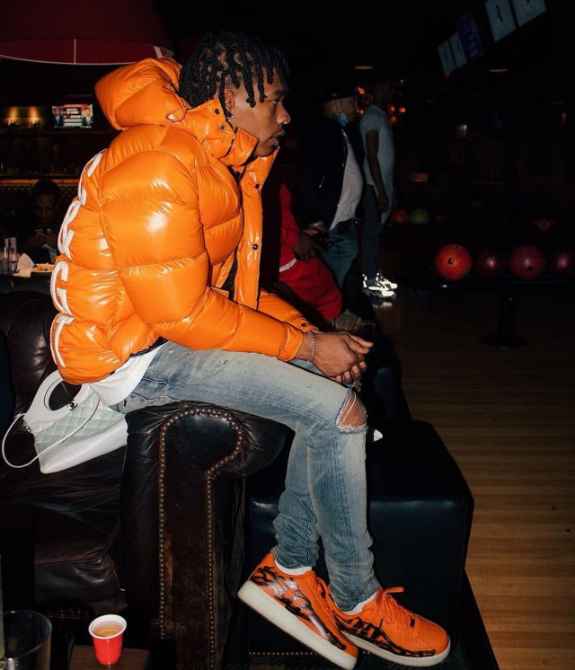 Lil Baby Outfit from November 29, 2020 | WHAT’S ON THE STAR?