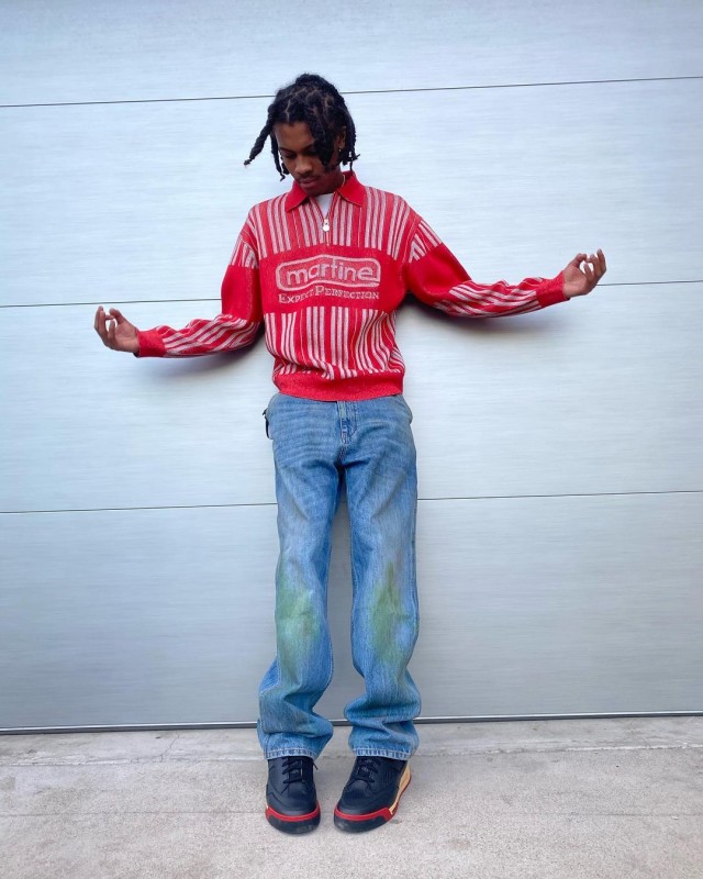 Yung Kayo Outfit from November 30, 2020 | WHAT’S ON THE STAR?