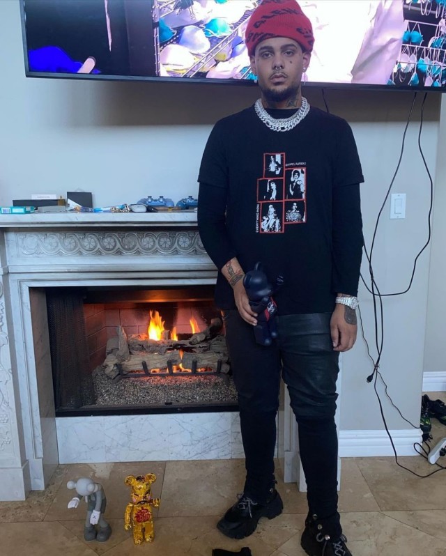 Smokepurpp Outfit from November 30, 2020 | WHAT’S ON THE STAR?