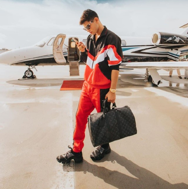 Ryan Garcia Outfit from March 29, 2020 | WHAT’S ON THE STAR?
