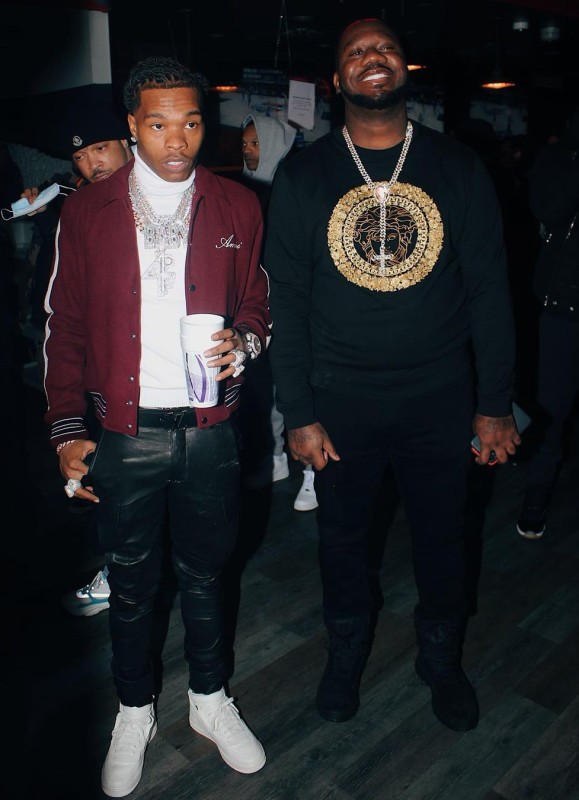 Lil Baby Outfit from December 2, 2020 | WHAT’S ON THE STAR?