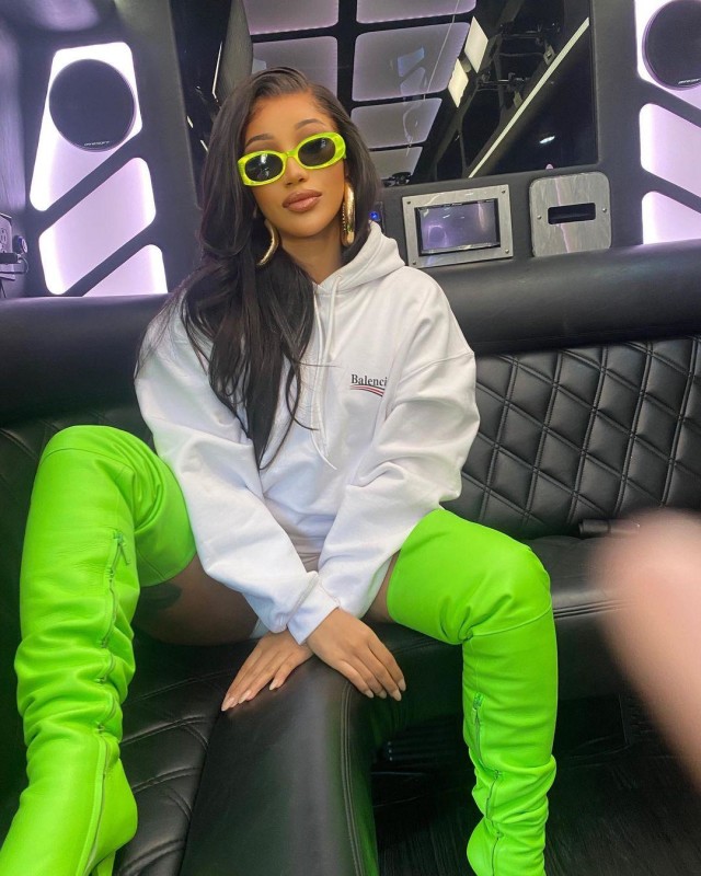 Cardi B Outfit from December 4, 2020 | WHAT’S ON THE STAR?